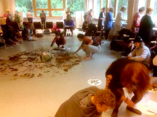 Eco-Art Therapy: Deepening Connections with the Natural World ...