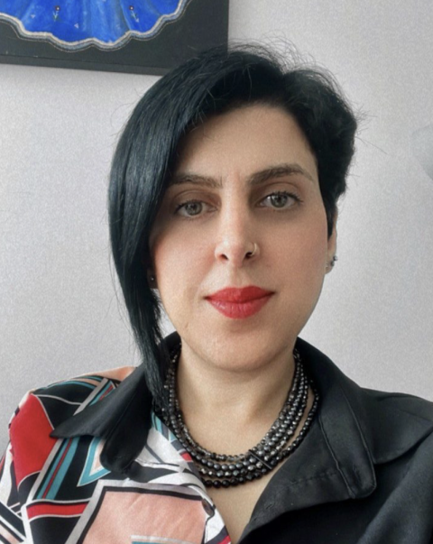Featured Member: Elham Khezri - American Art Therapy Association